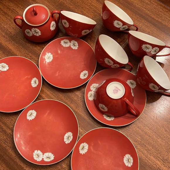 Noritake | Dining | Noritake Red Daisy Nippon Toki Kaisha Tea Set ...
